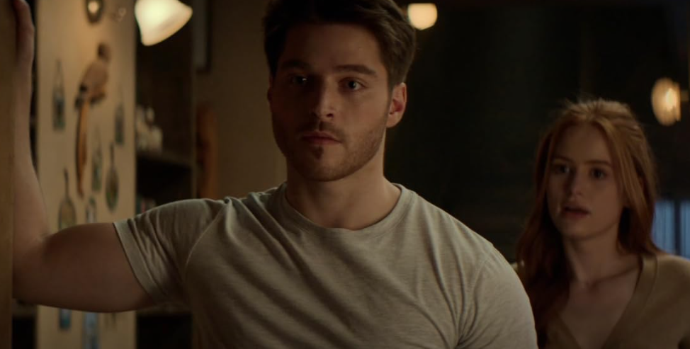 Photo du film Les Intrus - Photo 15 sur 18 - AlloCiné