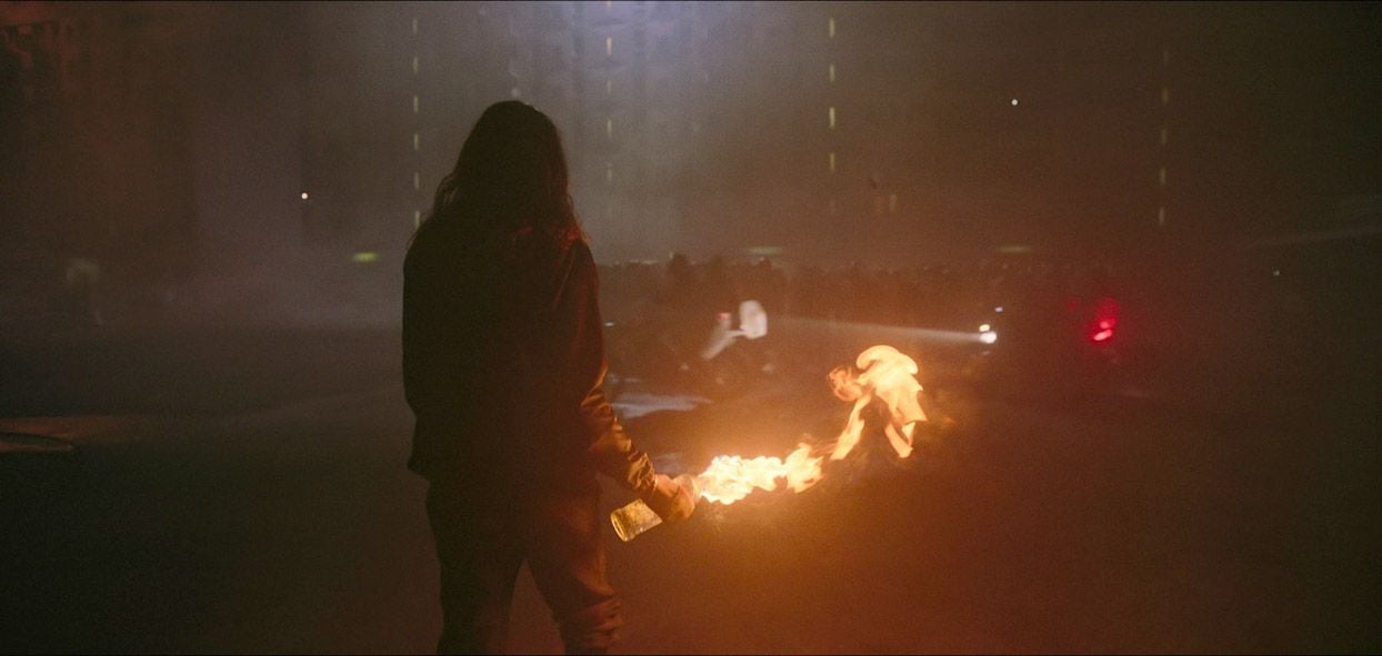 Athena sur Netflix : on a vu le film et on a pris une claque - Actus ...