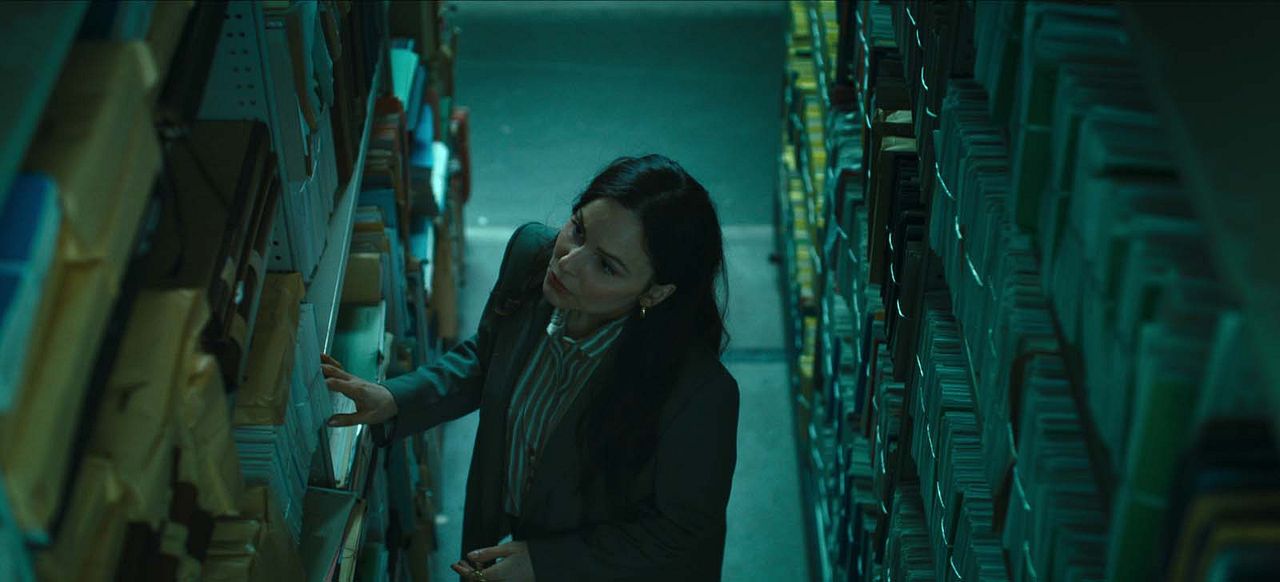 Cassandra : Photo Mina Tander - 16 sur 16 - AlloCiné