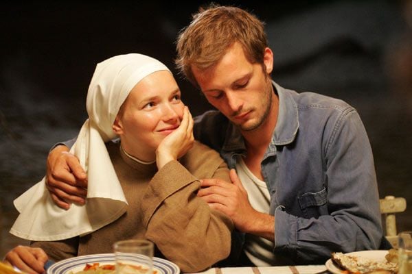 Photo de Gérald Hustache-Mathieu - Avril : Photo Nicolas Duvauchelle, Gérald Hustache-Mathieu ...