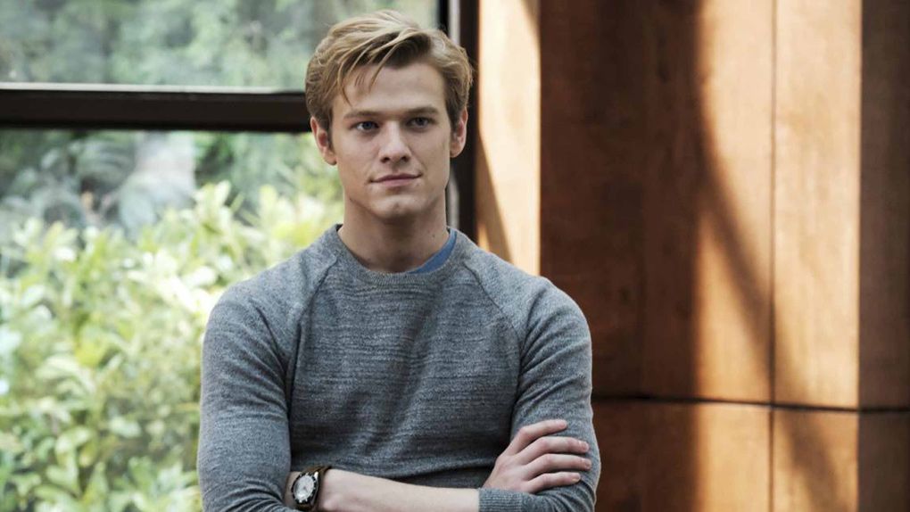 MacGyver : ce qui vous attend dans la saison 2 sur M6 - AlloCiné