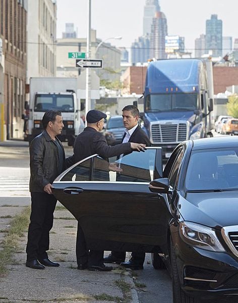 Person Of Interest : Person Of Interest : Photo David Valcin, Jim ...