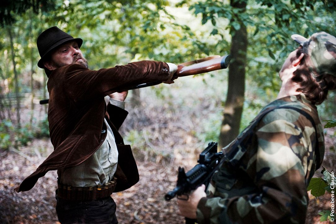 Photo de Not close enough - Photo 4 sur 9 - AlloCiné