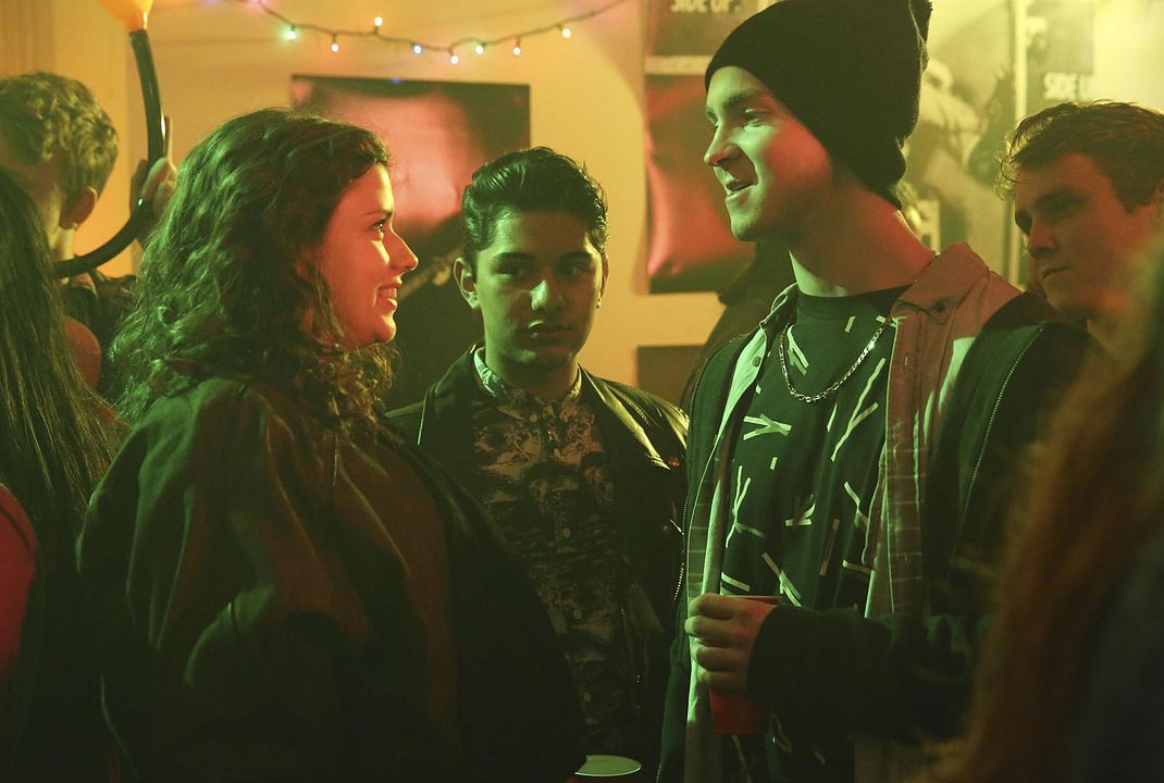 Photo de Harrison MacDonald - Dead of Summer : Photo Harrison MacDonald ...