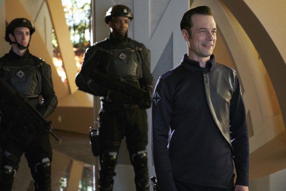 Photo de Pascal Langdale - Killjoys : Photo Pascal Langdale - Photo 1 sur 3 - AlloCiné