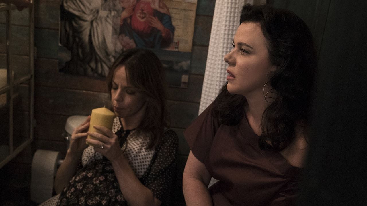 Poster Younger saison 3 - Affiche 127 sur 234 - AlloCiné