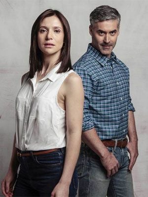 Poster Amanda - Affiche 1 sur 1 - AlloCiné