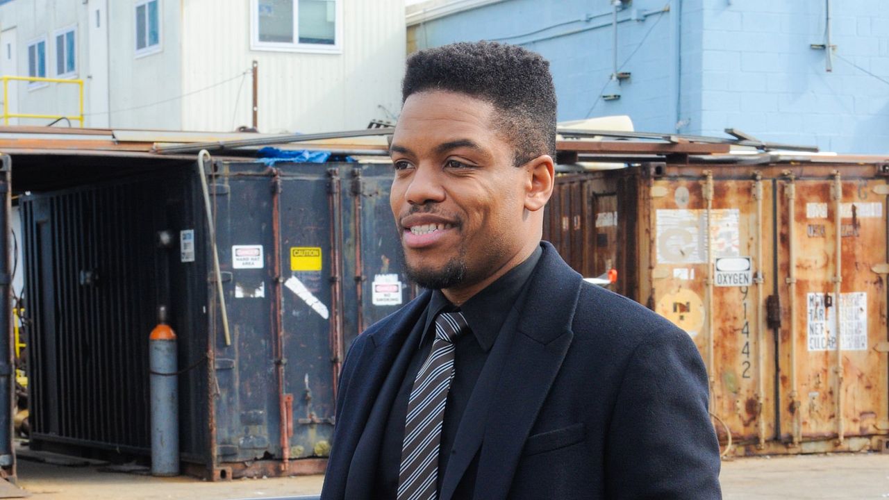 Poster Elementary saison 5 - Affiche 22 sur 870 - AlloCiné