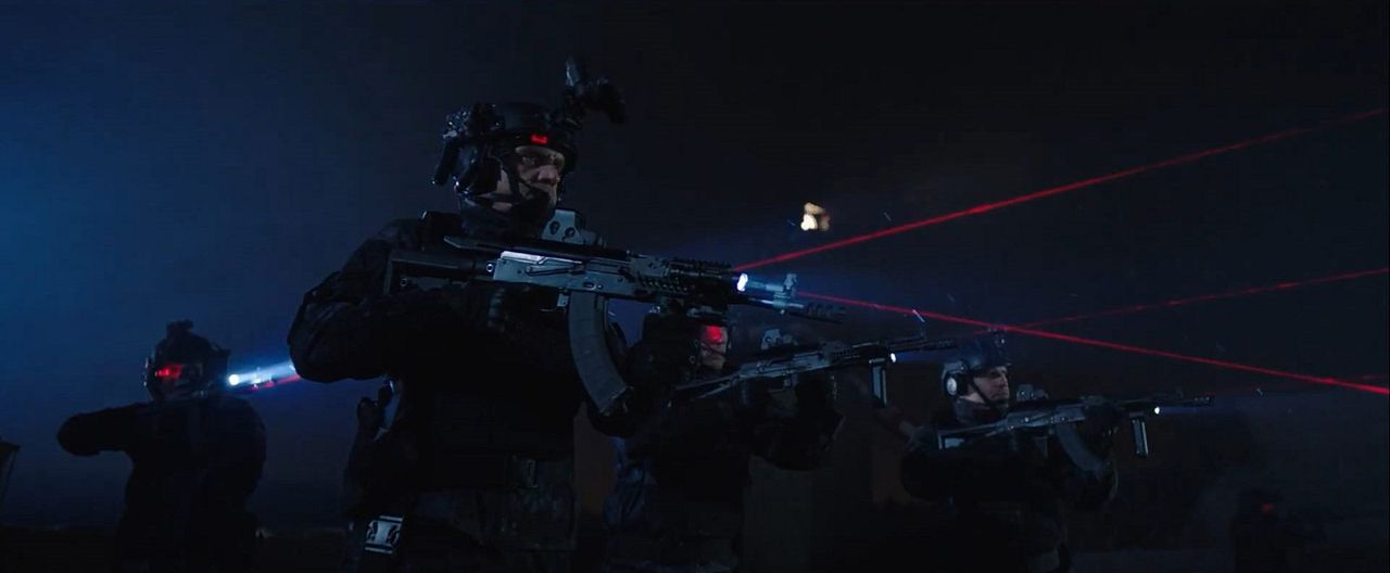 Photo du film The Blackout : Invasion Earth - Photo 6 sur 8 - AlloCiné