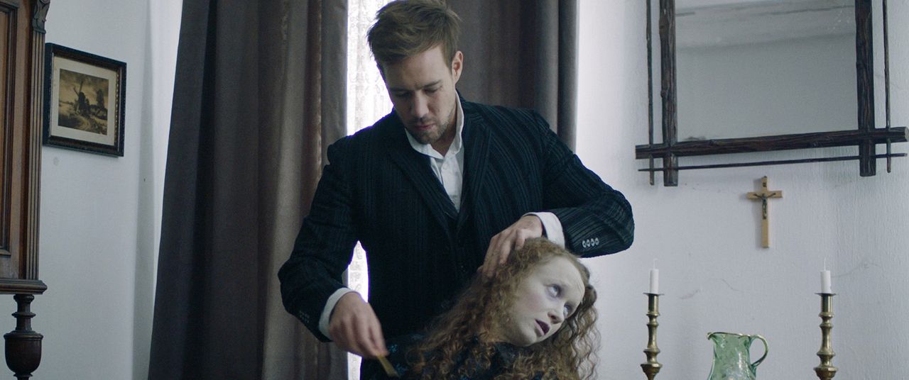 Photo du film Post Mortem - Photo 31 sur 36 - AlloCiné