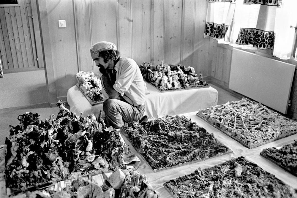 Photo de Les Reliquaires acérés de Marc Moret - Photo 2 sur 2 - AlloCiné