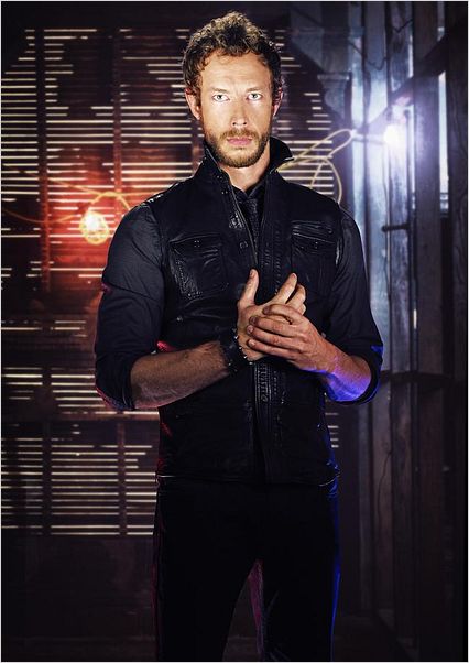 Lost Girl : Photo de Rick Howland 93 sur 145 - AlloCine