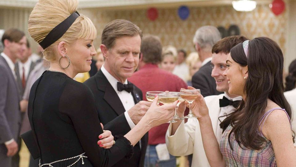 Trailer du film Bobby - Bobby Bande-annonce VO - AlloCiné