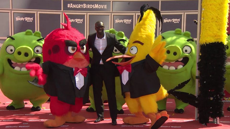 Vidéo de Angry Birds - Le Film - Omar Sy et les Angry Birds font le ...
