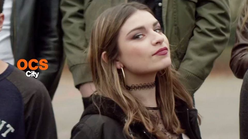 Les Grands - saison 1 Teaser VF - Teaser Les Grands S01 - AlloCiné