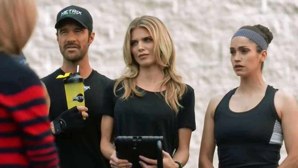 Let’s Get Physical - saison 1 Bande-annonce VO - Trailer Let’s Get ...