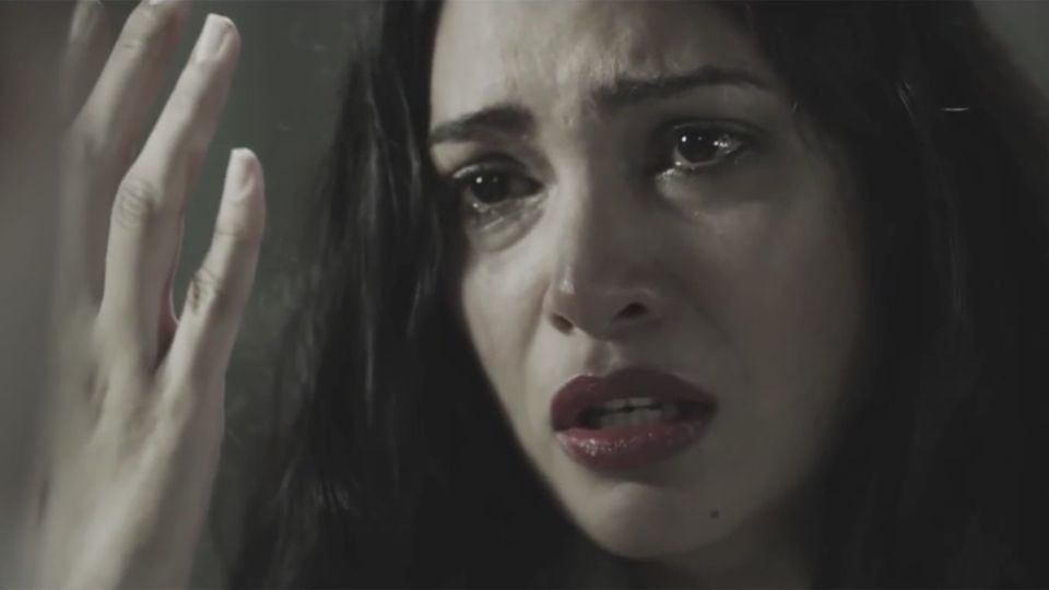 Trailer du film Gutted - Gutted Bande-annonce VO - AlloCiné