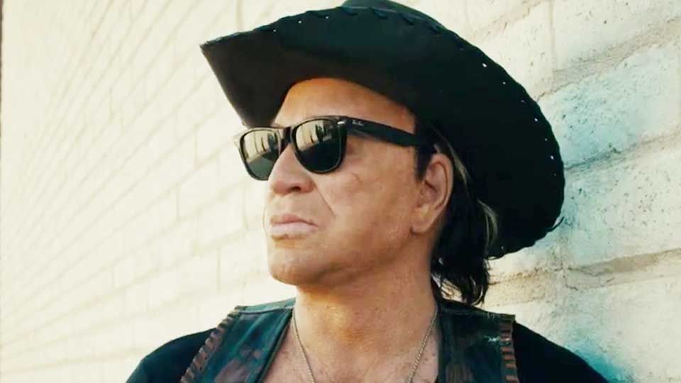 Trailer du film Le Commando - The Commando Bande-annonce VO - AlloCiné