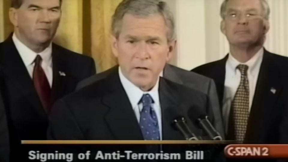 Trailer du film The Anthrax Attacks - The Anthrax Attacks Bande-annonce ...